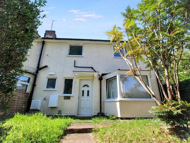 Oxford Road, Tilehurst, Reading RG30, 4 bed town house to rent, £2,000 pcm | PrimeLocation
