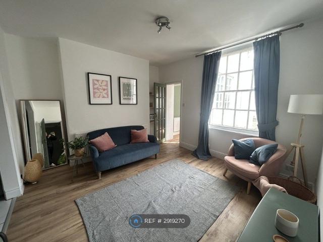 Oxford Road, Exeter EX4, 1 bed flat to rent, £1,100 pcm | PrimeLocation
