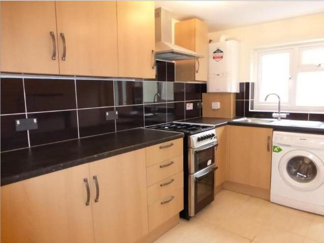 Oxford Road, EXETER, EX4 3 bed flat to rent £1,700 pcm £392 pw