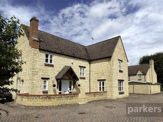Oxford Road, Kingston Bagpuize. 5 bed detached house to rent £2,750 pcm £635 pw