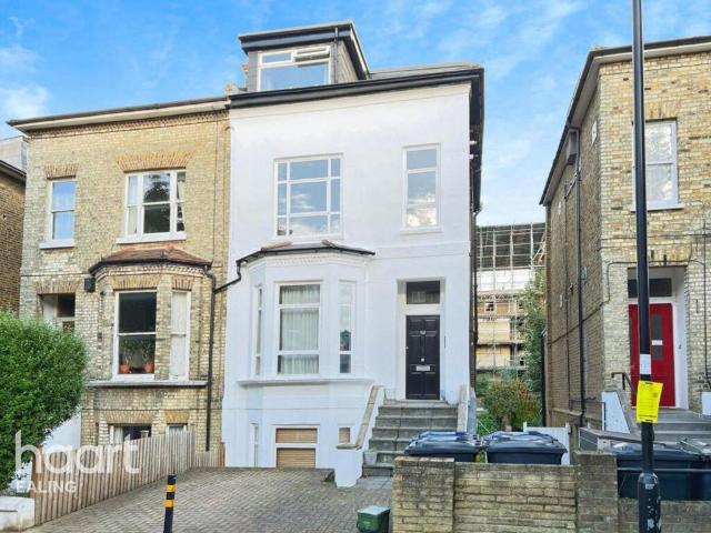 Oxford Road, LONDON 1 bed apartment to rent £1,650 pcm £381 pw