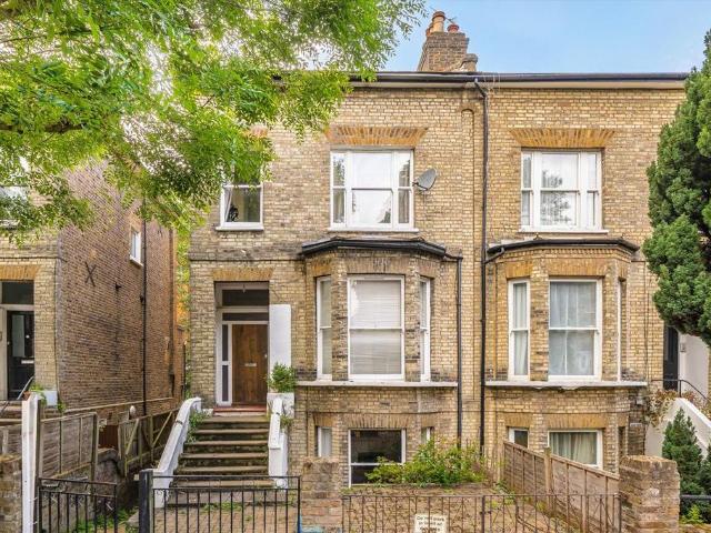 Oxford Road, London W5 1 bed flat to rent £1,751 pcm £404 pw