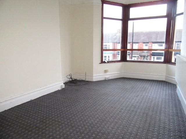 Oxford Road, Middlesbrough TS5, 4 bed flat to rent, £625 pcm | PrimeLocation