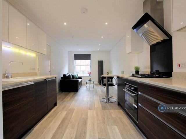 Oxford Road, Reading, RG1 1 bed flat to rent £1,325 pcm £306 pw