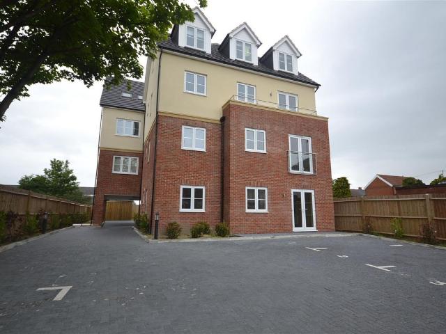Oxford Road, Reading RG30, 2 bed flat to rent, £1,650 pcm | PrimeLocation