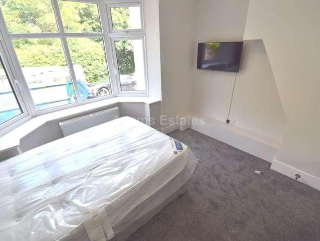 Oxford Road, Reading, RG31