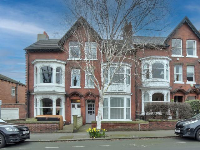 Oxford Road, St Johns, Wakefield WF1, Room to rent, £650 pcm | PrimeLocation