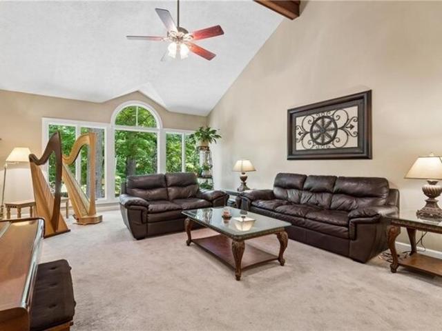 Oxford Rd, Williamsburg, Home For Sale