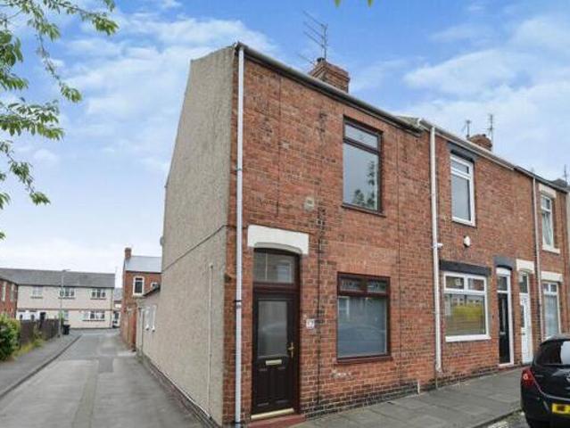 Oxford Terrace, Bishop Auckland, 2 Bedroom End