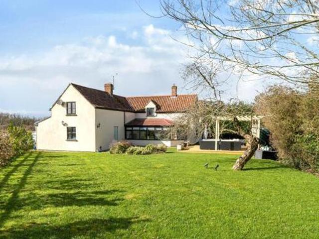 Oxleaze Farm Road, Hawksbury, 6 Bedroom Detached