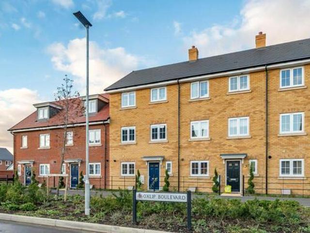 Oxlip Boulevard, Ipswich, 4 Bedroom Town