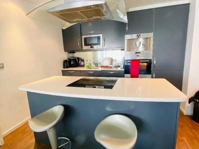Oxygen Building, 18 Western Gateway. 2 bed flat to rent £2,903 pcm £670 pw
