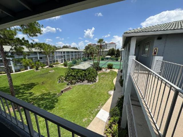 Oyster Bay Cir Apt 300