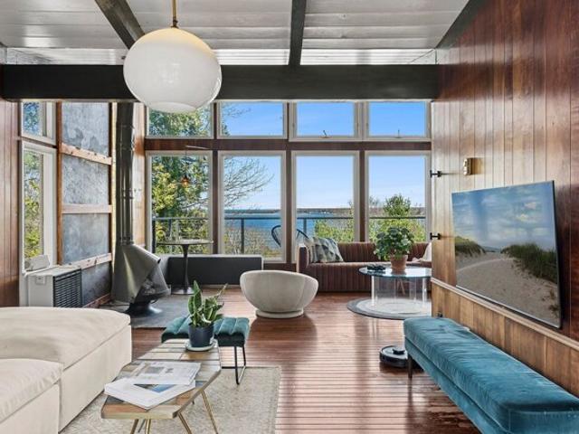 Oyster Shores Rd, East Hampton, Home For Sale