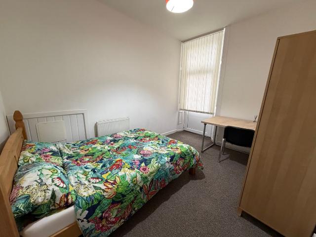 Oystermouth Road, West Glamorgan SA1, 1 bed flat to rent, £520 pcm | PrimeLocation