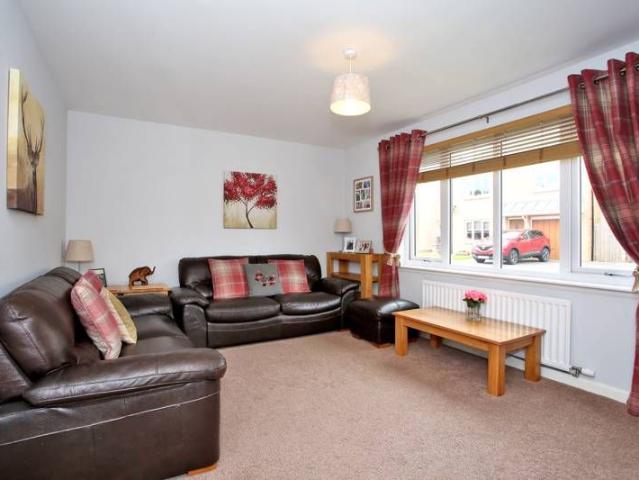 P1016: Baillie Drive, Alford, Aberdeenshire