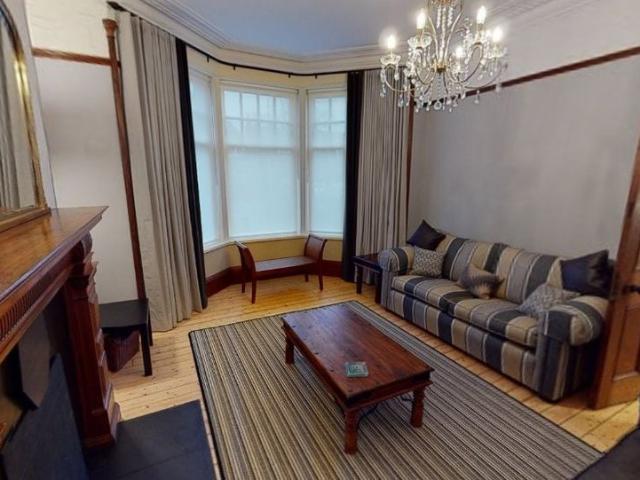 P1158: Forest Avenue, West End, Aberdeen
