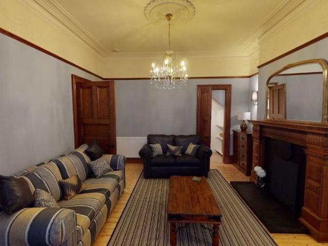 P1158: Forest Avenue, West End, Aberdeen