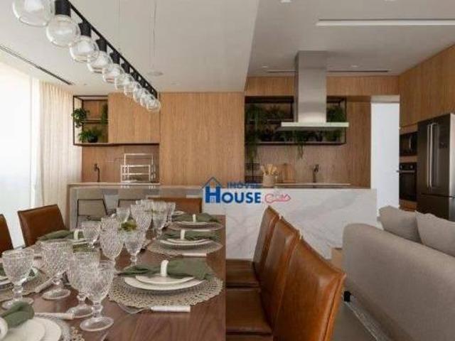 P11 Pinheiros | Apartamento Garden com 3 Quartos sendo 3 Suítes à Venda em Pinheiros, 176m²