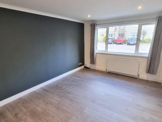 P1458: Rousay Terrace, Sheddocksley, Aberdeen