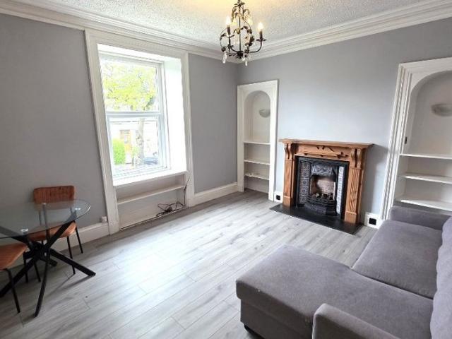 P1884: Holburn Road, City Centre, Aberdeen