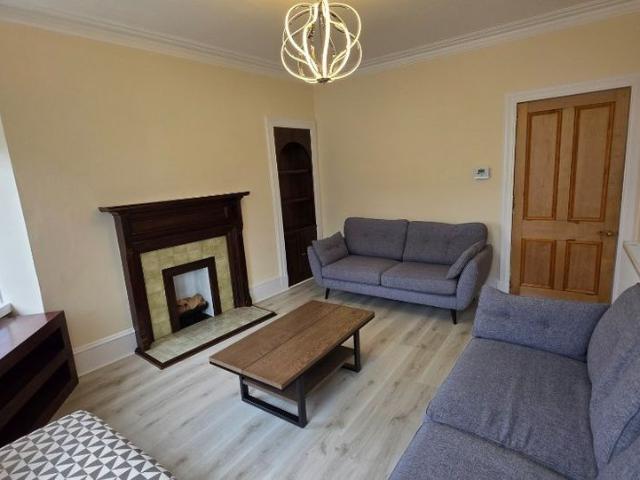 P2365: Craigie Loanings, Rosemount, Aberdeen