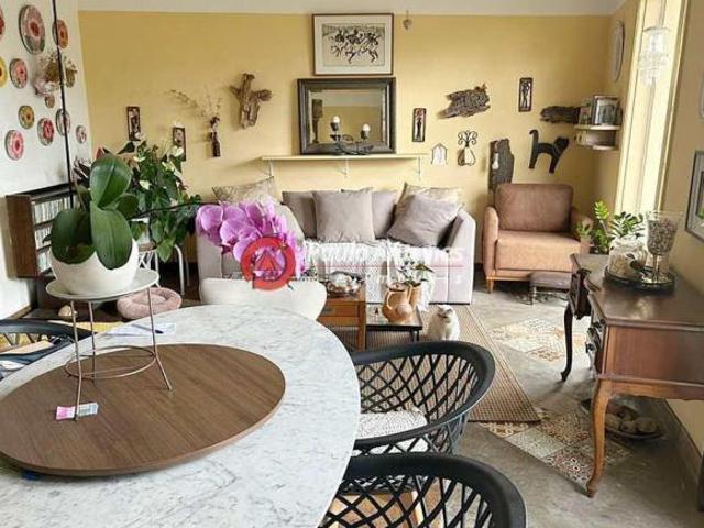 Pç. Marechal Deodoro, 2 quartos R$ 700.000,00 Código: 10545
