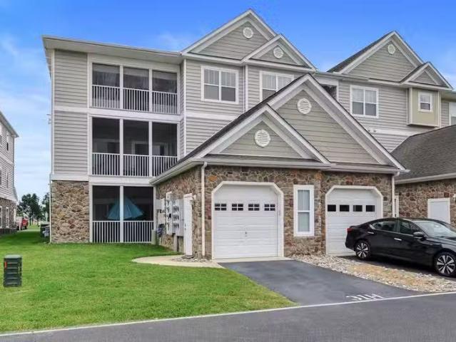 P&I 3102H West Brookmeyer Drive 1 3102H W Brookmyer Dr #1