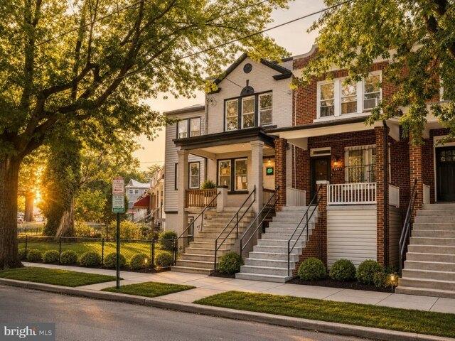 P St Se, Washington, Home For Sale