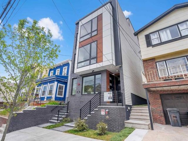 Pamrapo Ave, Jersey City, Home For Sale