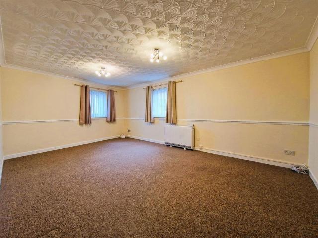 Pant Road, Dowlais CF48, 2 bed flat to rent, £700 pcm | PrimeLocation