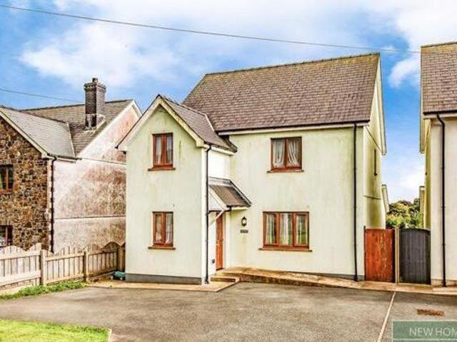 Panteg Cross, Croeslan, Llandysul, 4 Bedroom Detached