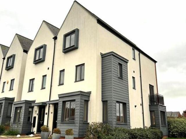 Pantulf Close, Telford, 4 Bedroom Semi detached