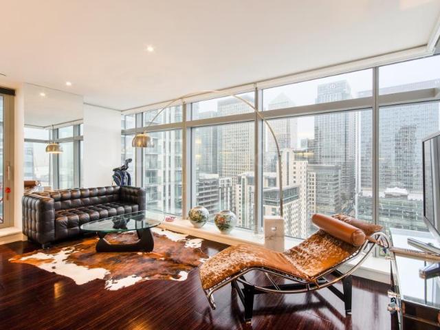 Pan Peninsula, Canary Wharf, London, E14 2 bed apartment to rent £3,250 pcm £750 pw