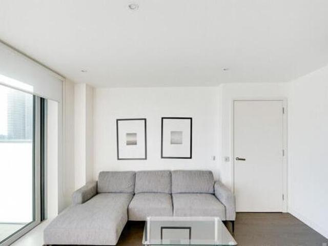 Pan Peninsula Square, Canary Wharf, 1 Bedroom Apartment