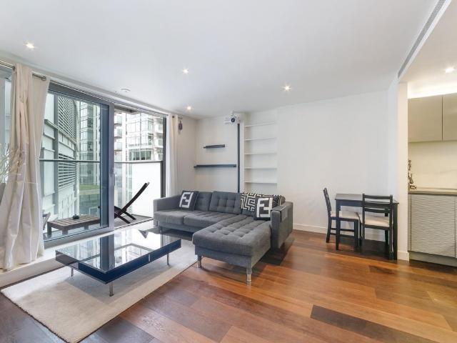Pan Peninsula Square, London E14, 1 bed flat to rent, £2,650 pcm | PrimeLocation