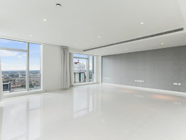 Pan Peninsula Square, London, E14 2 bed flat to rent £7,497 pcm £1,730 pw
