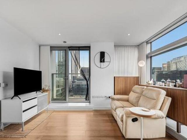 Pan Peninsula Square, Millwall, 1 Bedroom Flat