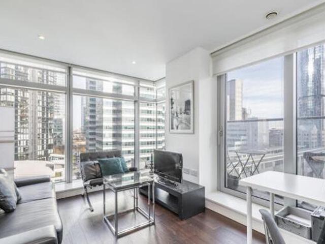 Pan Peninsula Square, Millwall, 1 Bedroom Flat