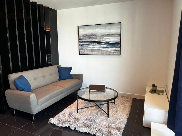 Pan Peninsula West Tower, Canary Wharf E14, Studio to rent, £2,000 pcm | PrimeLocation