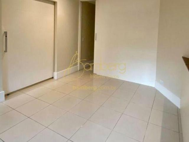 Panamby 1 quarto e 2 vagas