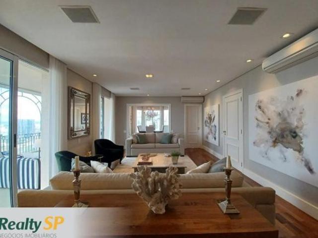 PANAMBY 260m²/ 3 SUÍTES / TERRAÇO GOURMET C/ CHURRASQUEIRA / 4 VAGAS / LAZER!