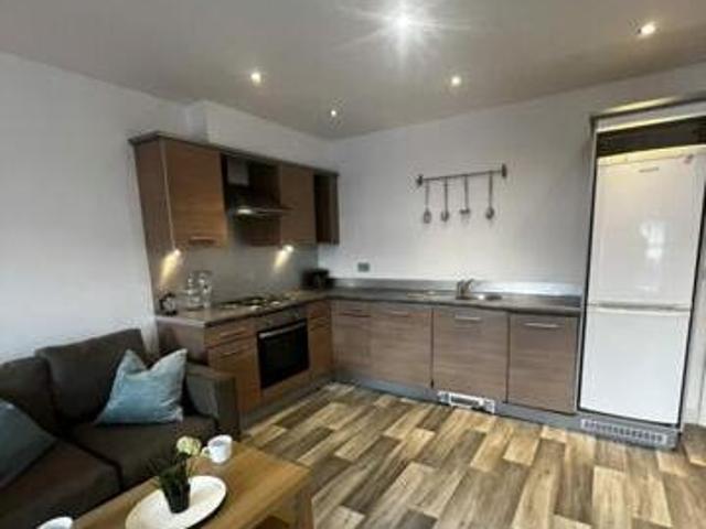 Pandongate House, City Road, 3 Bedroom Maisonette