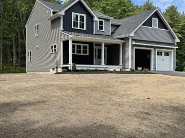 Panettieri Dr, Lakeville, Home For Sale
