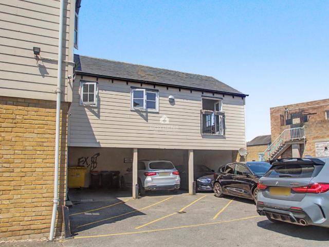Panfield Lane, Braintree