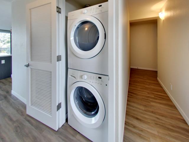 Panomar Luxury Apartments 1 Bedroom Apartment for Rent at 1100 Pacific Marina, Alameda, CA 94501