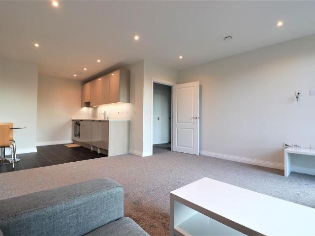 Panorama Apartments, Uxbridge UB8, 1 bed flat to rent, £1,495 pcm | PrimeLocation