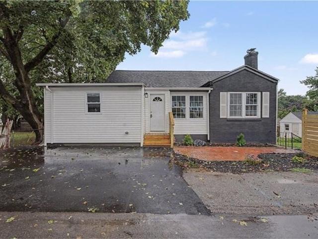 Paolino St, Johnston, Home For Sale