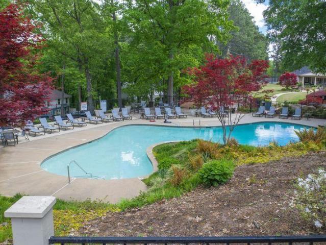 Paces Ridge at Vinings 2 Bedroom Apartment for Rent at 3900 Paces Walk Se, Atlanta, GA 30339