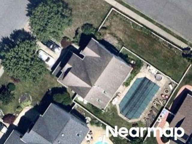 Paceview Dr